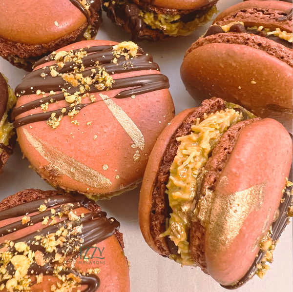 Dubai Chocolate Macarons – Izzy Macarons